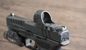 Trijicon SRO Review - Tactical Shooting